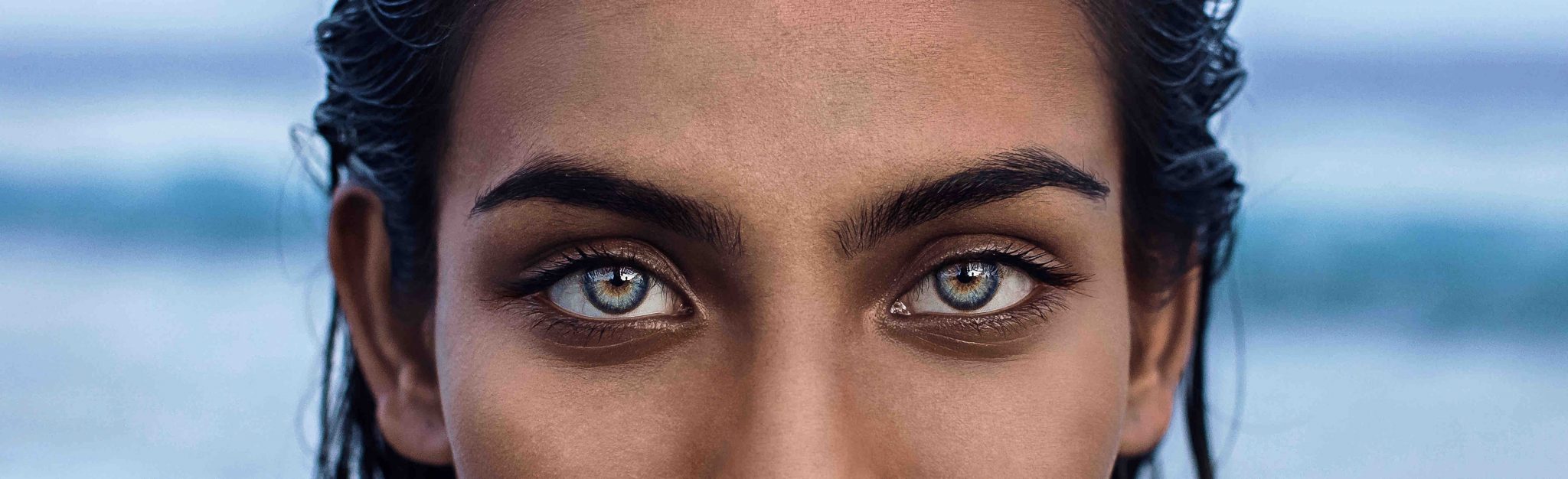 La chirurgie du regard pour changer la couleur des yeux